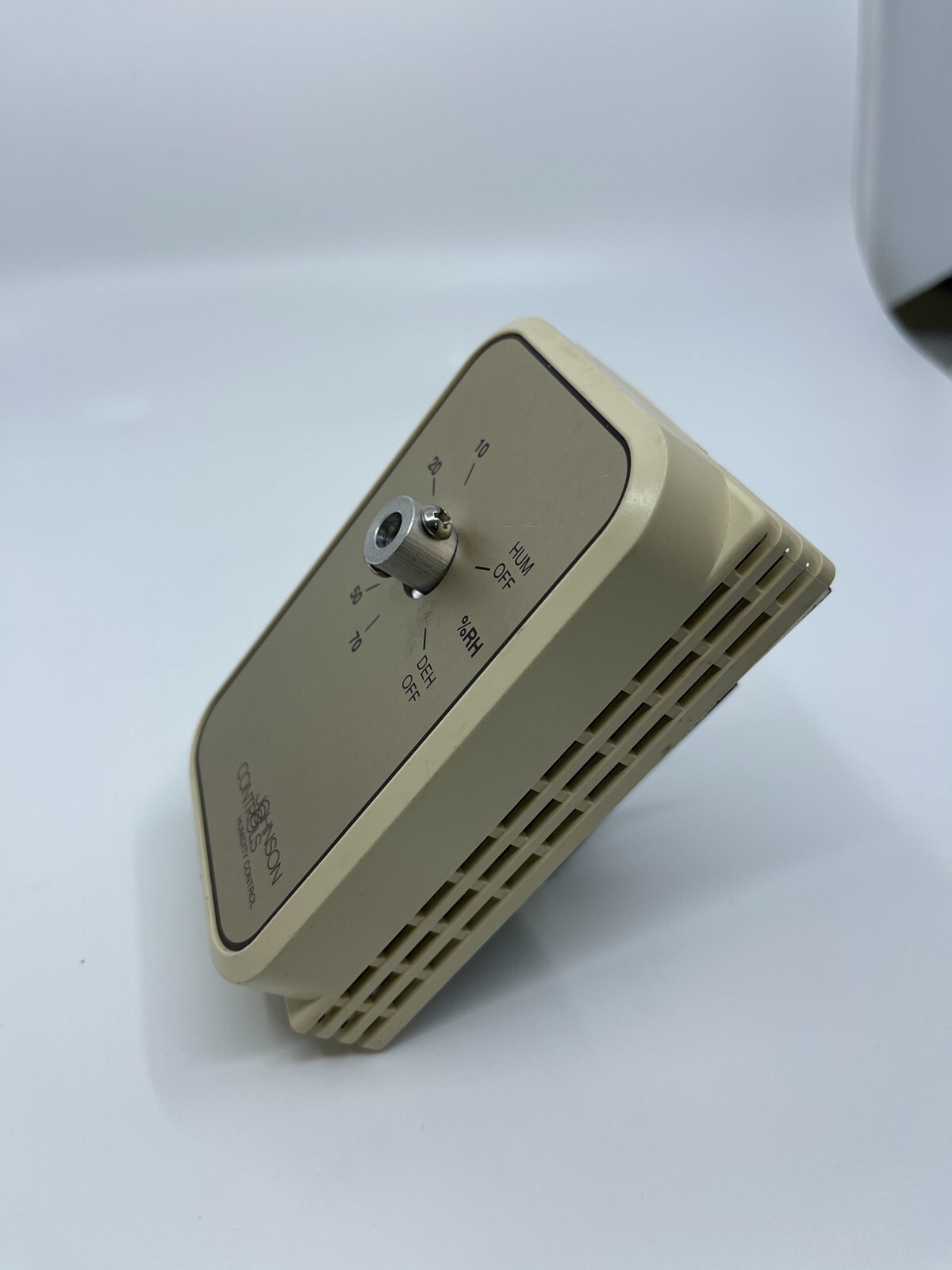 JOHNSON CONTROLS W43A-14C Humidistat, Rm H-Stat | eBay