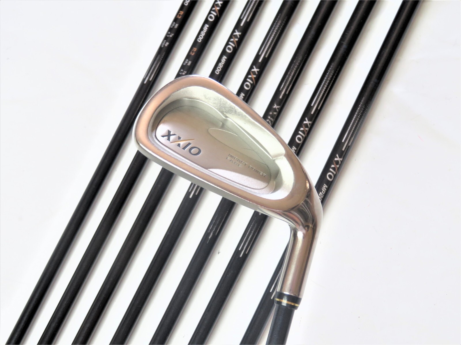 DUNLOP XXIO MP200 8pc For Senior R2-flex IRONS SET GOLF CLUBS JAPAN NWO ...