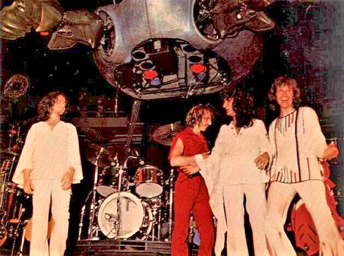 YES PHOTO JON ANDERSON STEVE HOWE 70`S GIG IMAGE ROCK RARE GEM READY TO ...