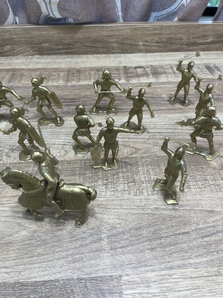 Marx Gold Knights And Horses Medieval Castle Weapons 54MM NOS VTG ...