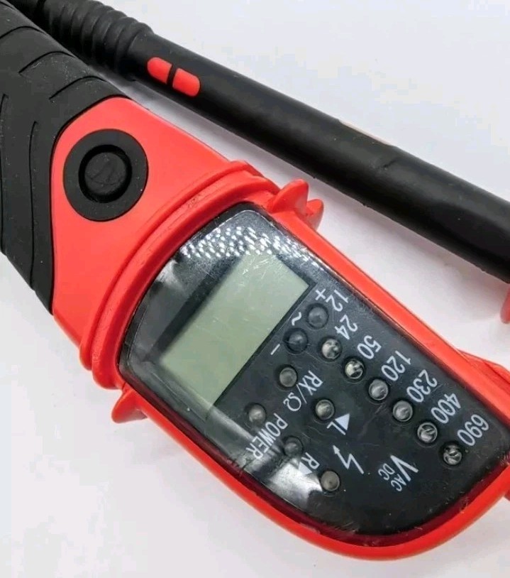 TIS 850 12V – 690V Digital Voltage & Continuity Tester GS38 Compliant ...