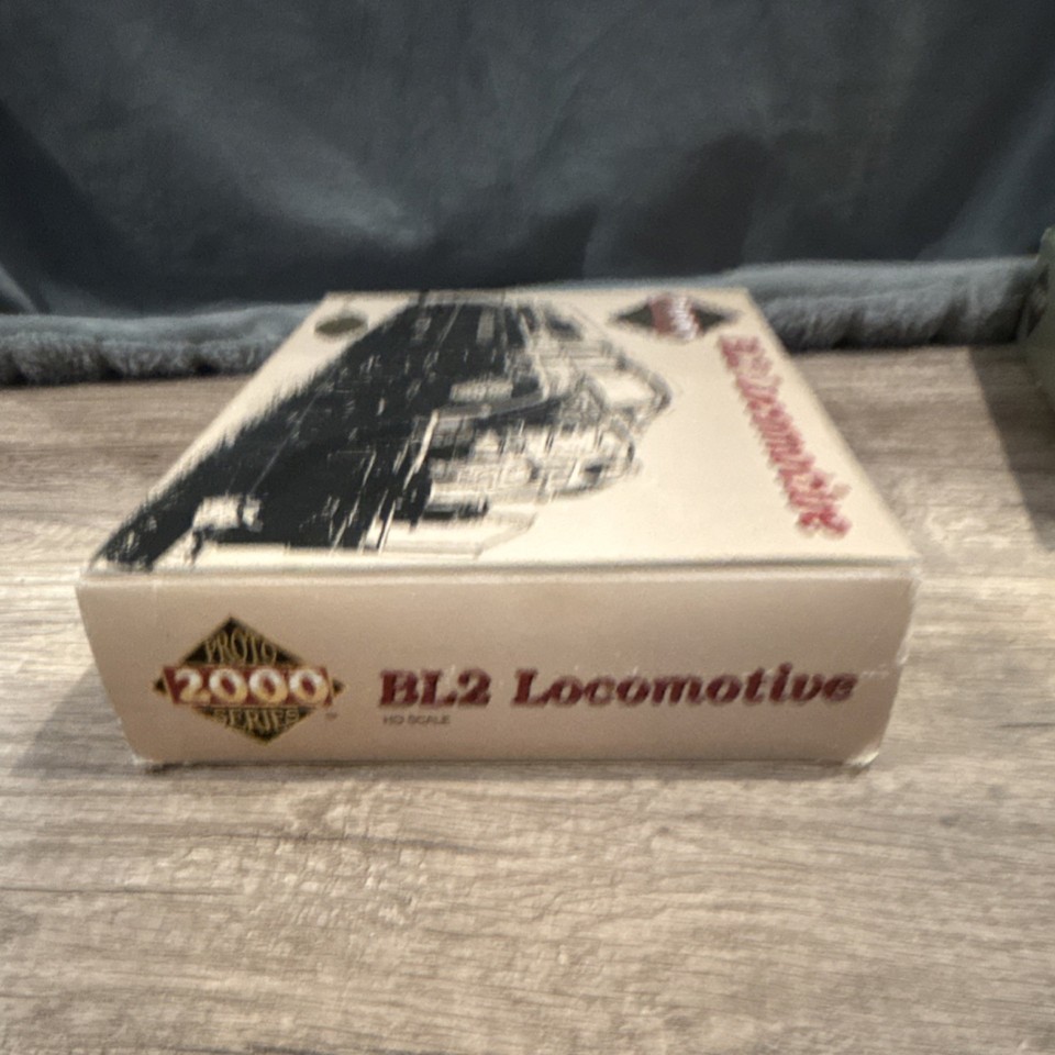 PROTO 2000 Series HO BL2 Diesel Locomotive Western Maryland Black 8356 ...