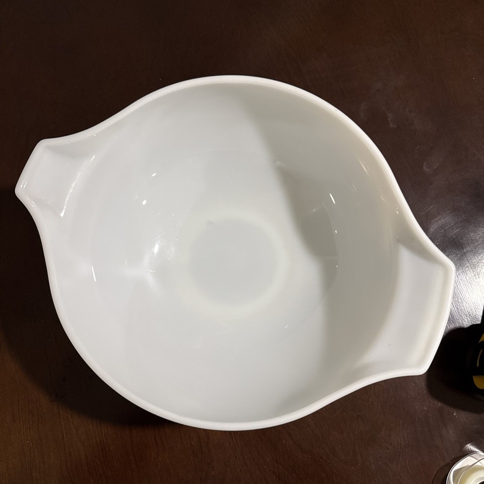 Vintage Pyrex Cinderella Mixing Bowl - Sandalwood Ivy/Leaf Tan Pattern ...