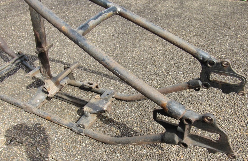 NICE DIGGER RIGID CHOPPER ORIGINAL HARLEY WISHBONE FRAME PANHEAD ...