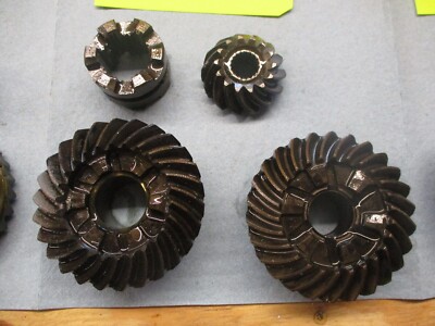 EVINRUDE JOHNSON OUTBOARD 150 HP 1990 F&P 983141 R 910994 C 337774 (W82 ...