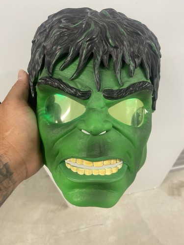2008 Incredible Hulk Power Glow Face Mask Hasbro Halloween Costume ...