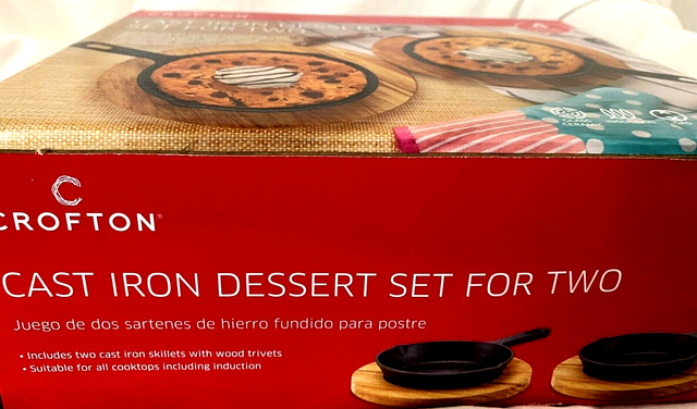 Crofton Cast Iron Dessert Skillet w Pouring Spout Set of 2 w Trivets ...
