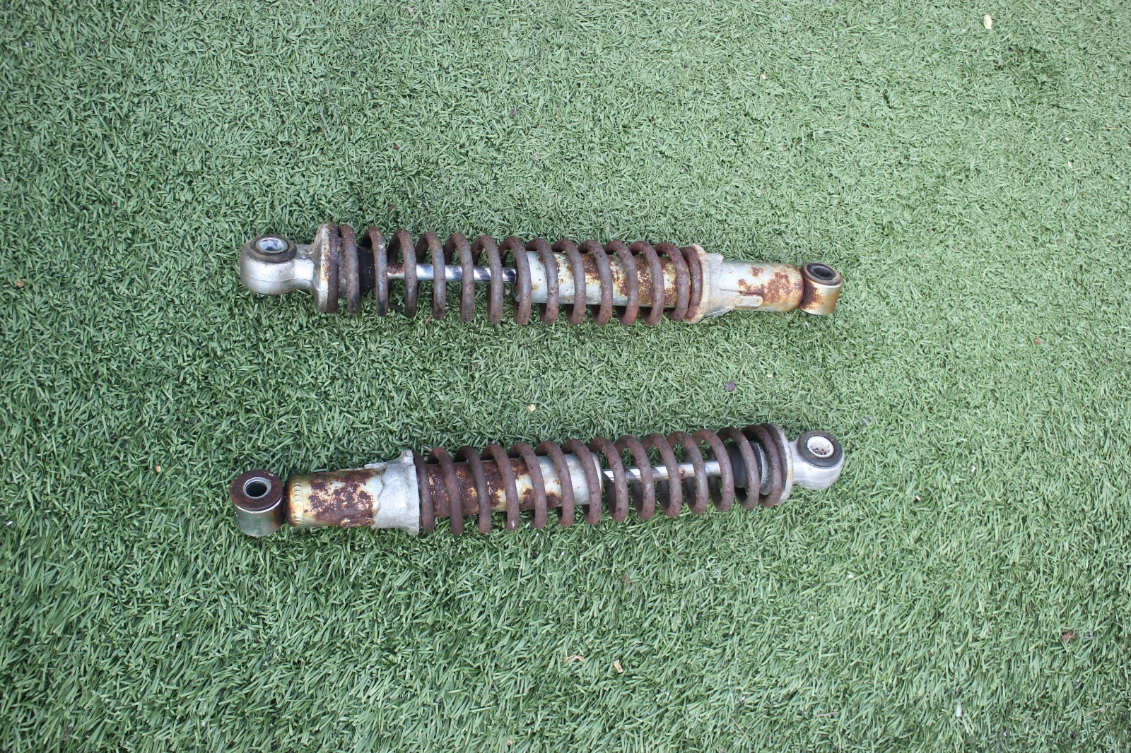 83 Honda XR80 Original Genuine OEM rear shocks | eBay