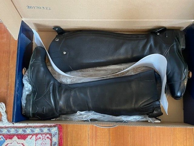 Ariat® Ladies' Volant™ S Tall Boots - Size 9 - regular calf | eBay