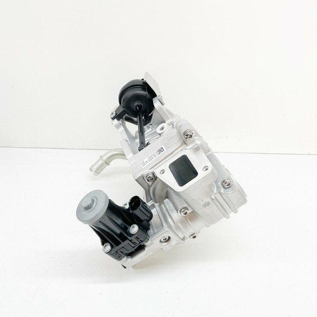 Land Rover Range Rover 11 RR Sport 14 4.4l Diesel EGR Valve Genuine ...