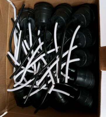 Rubber Weatherproof Pigtail Socket for Medium Base Light Bulbs Lot of ...