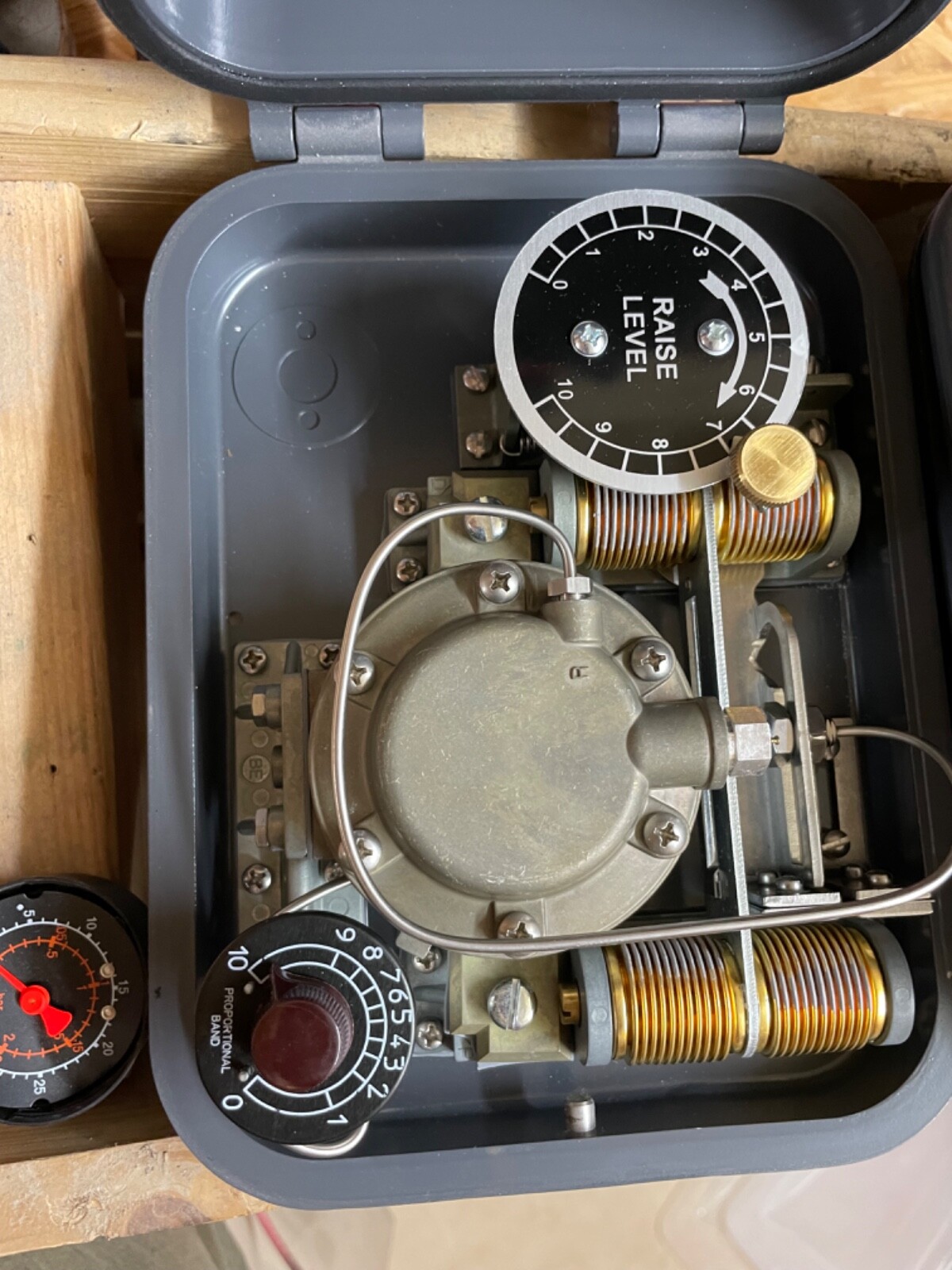 Emerson Fisher 2500T-249B and 2506 multi-trol new surplus unit | eBay