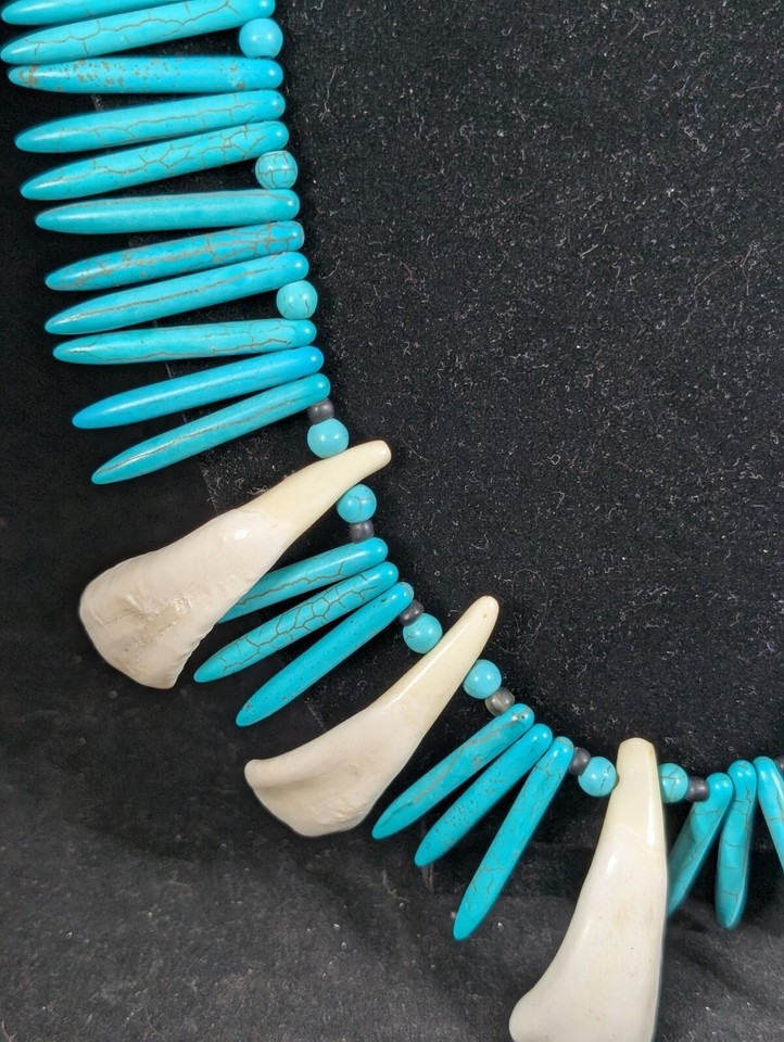 Turquoise And Horse Tooth Necklace Native American Navajo Vintage 30 ...