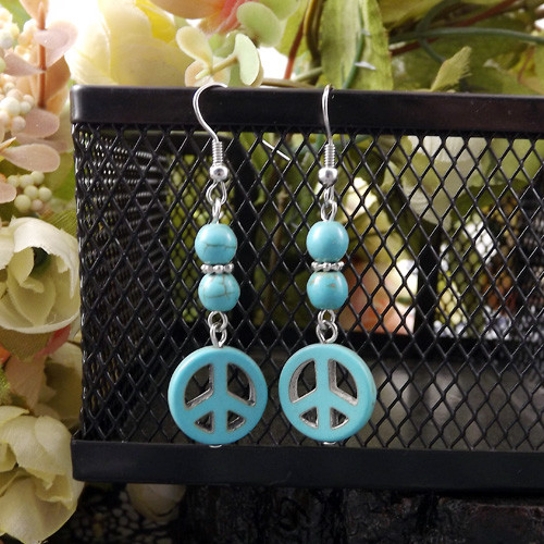 Vintage Chic Women Jewelry Silver Turquoise Beads Peace Sign Dangle ...