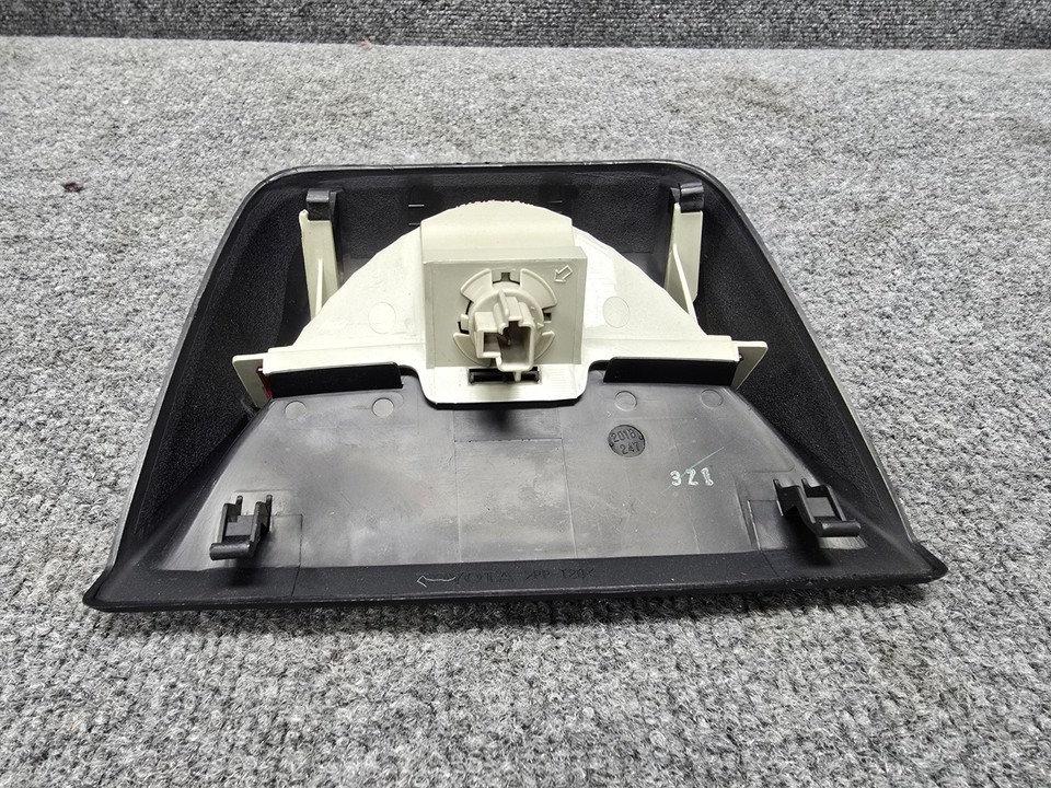 2001-2006 LEXUS LS430 OEM REAR DECK TRUNK 3RD THIRD BRAKE LIGHT LAMP | eBay