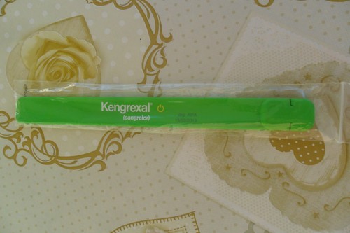 PENNETTA CHIAVETTA USB 4GB - GADGET COLLEZIONE FARMACEUTICA KENGREXAL ...