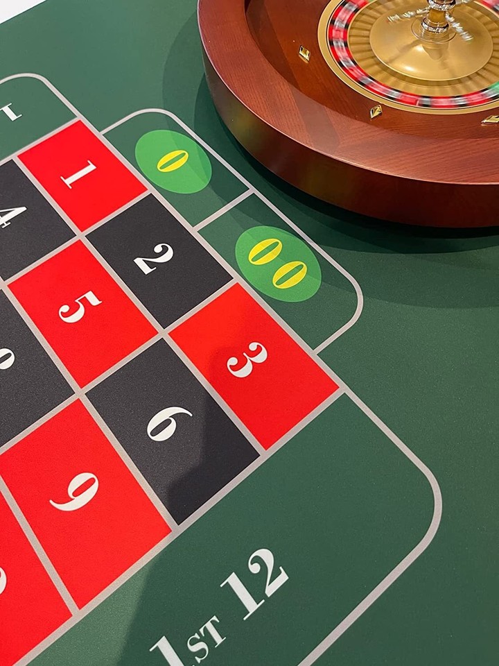 GMC Deluxe 900mm x 1800mm x 4mm Roulette Table Top Casino Mat Board ...