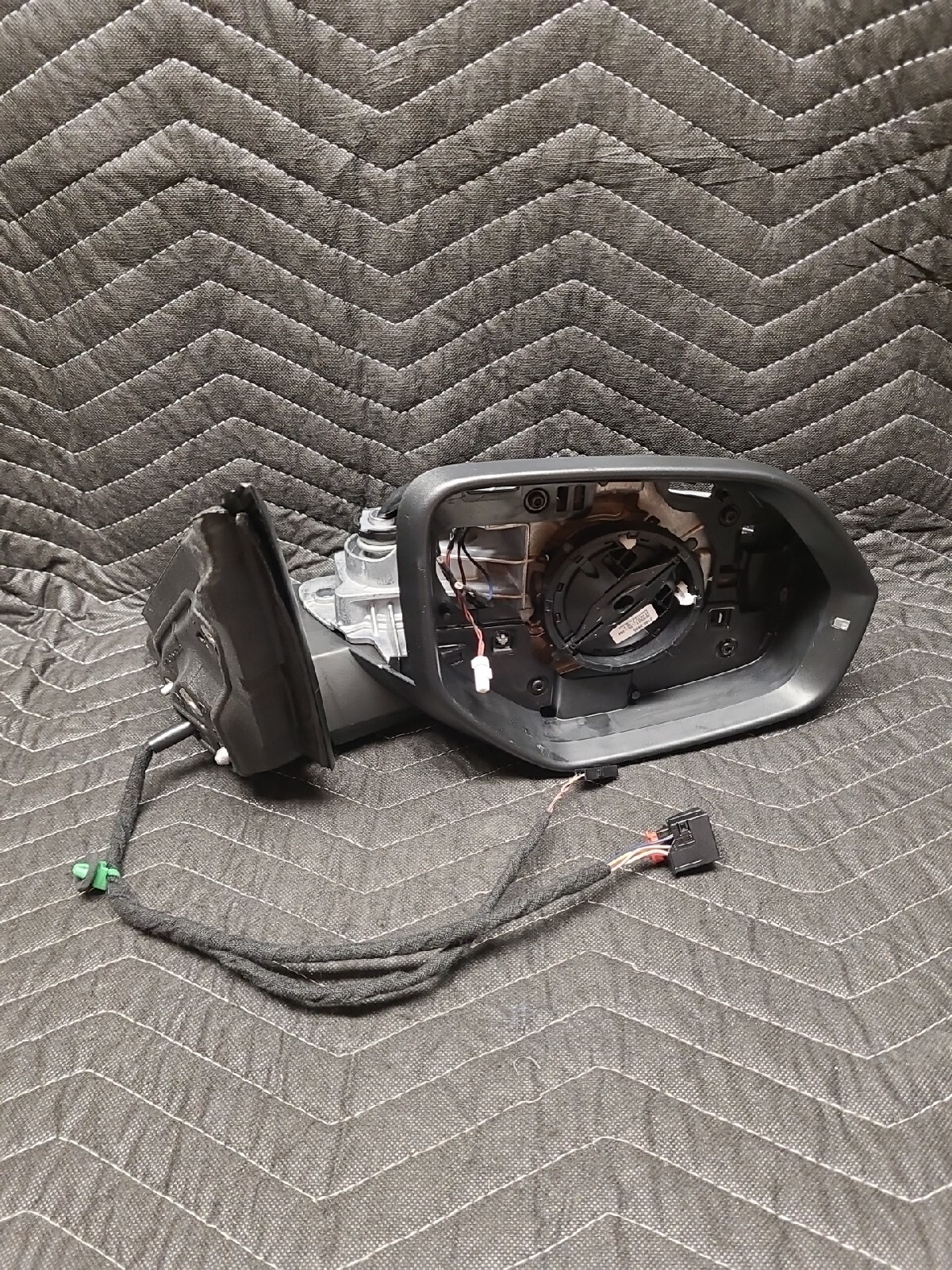 Genuine Volkswagen Mirror Assembly 3CN-857-508-AM-9B9 for sale online ...