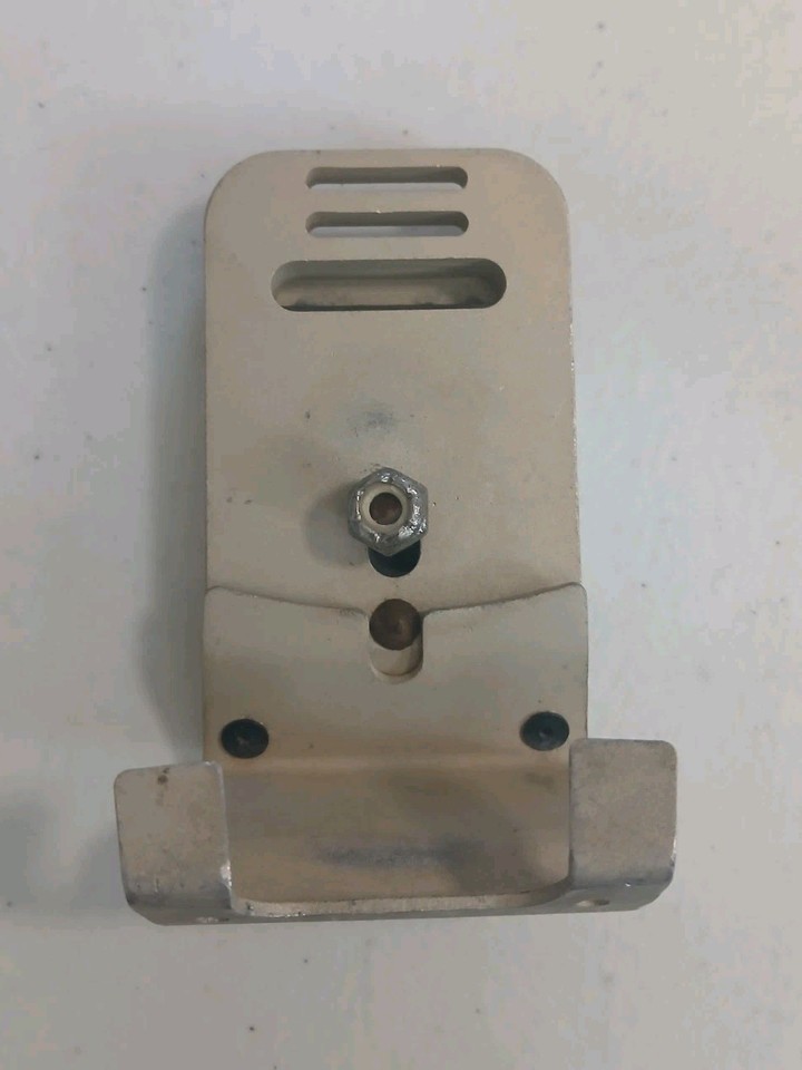 ACH combat Helmet NVG Mount Base Plate Shroud Tan 1 Hole 5340-01-509 ...