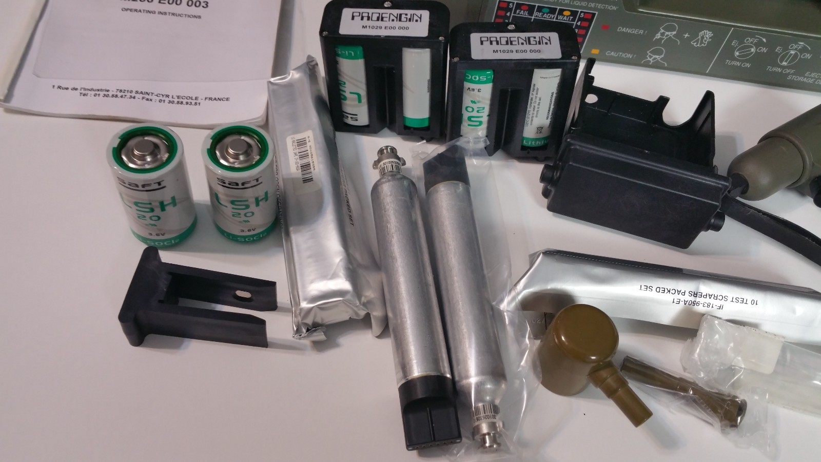 PROENGIN AP2C Chemical Warfare Agent Detector & Monitoring Device | eBay