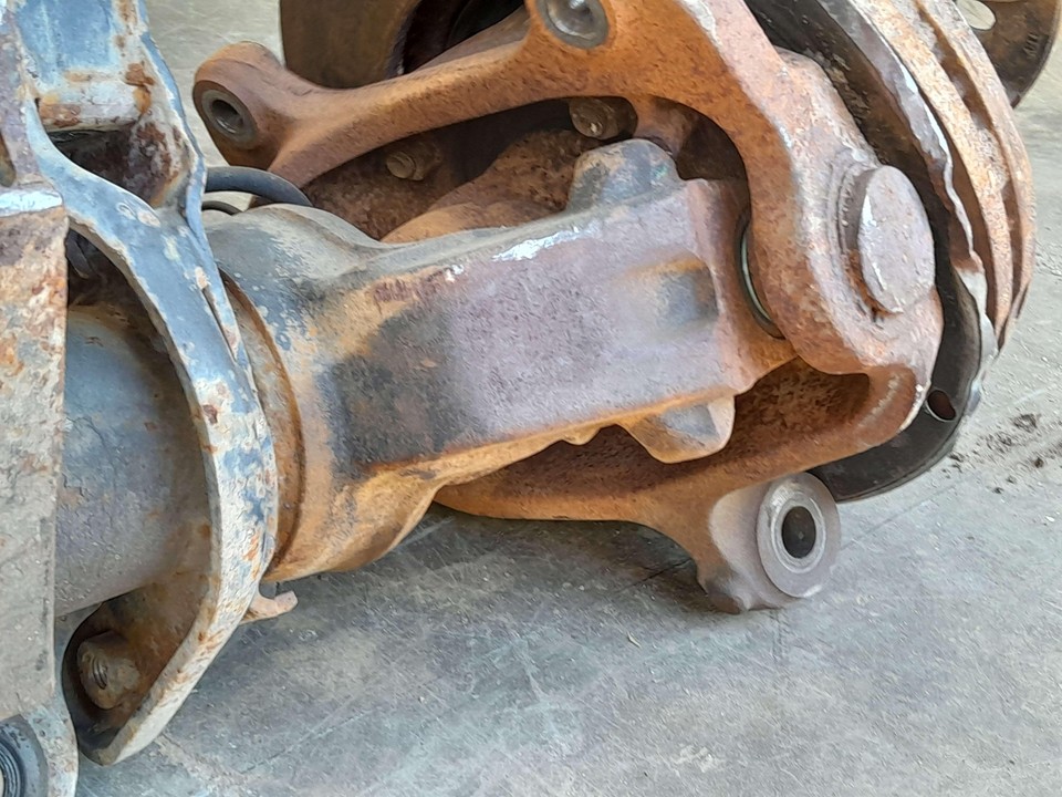 08-10 Ford F-350 Dually Front Axle Assembly 95K Miles 4.10 Ratio OEM ...