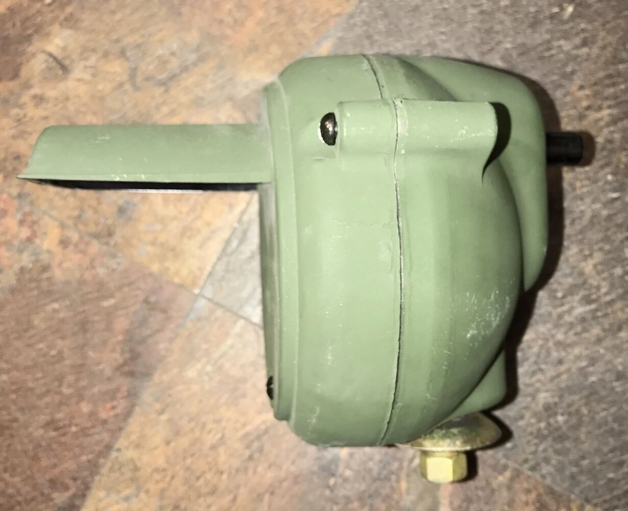 BLACKOUT LIGHT 24V (DRIVE) ; M939 M998 Humvee ; 11668932 6220-01-094 ...