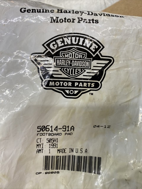 Harley-Davidson FLOORBOARD H-D RUBBER MATS 50614-91A FootBoard for sale ...