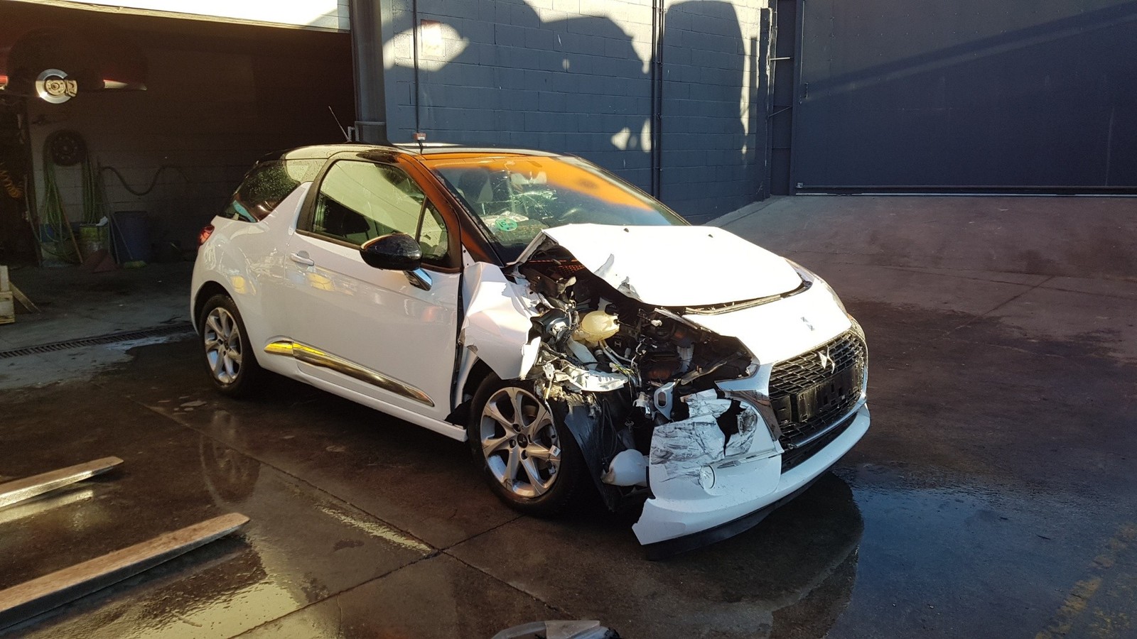 9685748777 GRIGLIA DI AERAZIONE / 1174384 PER DS 3 DESIRE | Acquisti ...