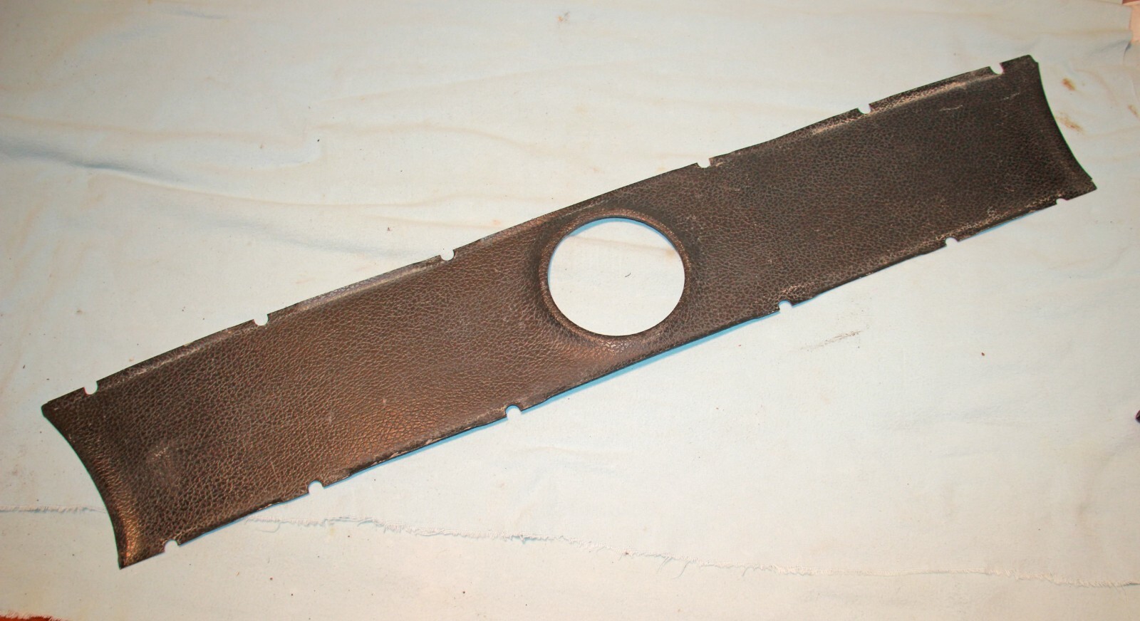 1971-1973 Ford Mustang Rear Tail Panel Trim Molding | OE | Ford