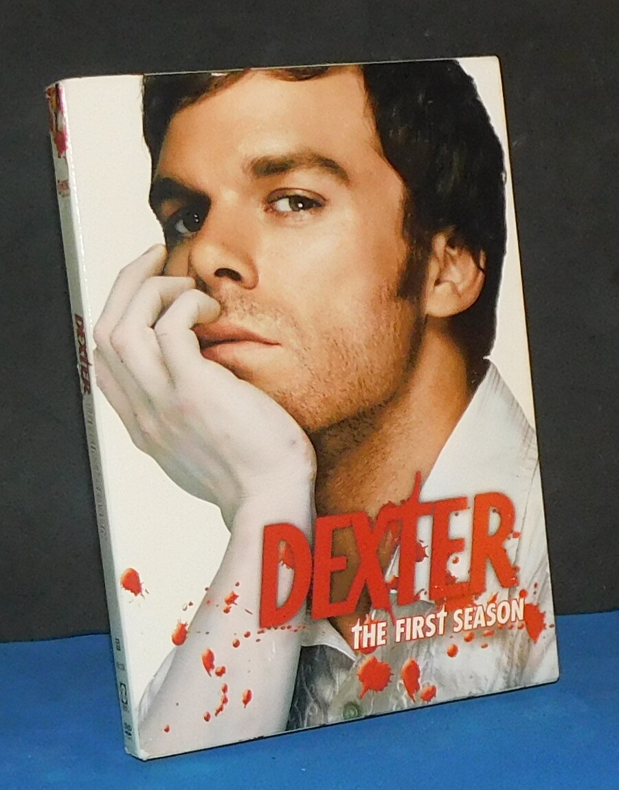 Dexter Season 1 Front Dvd Cover