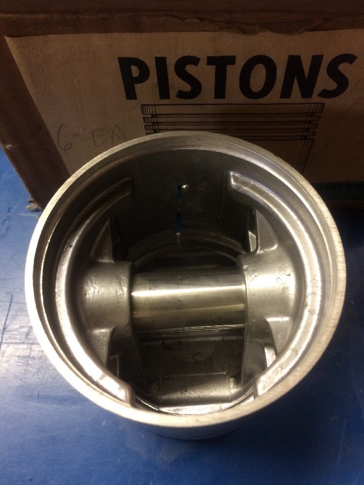 Ford Pistons Superior Arrowhead W.M.W. A923 SP1545 Trw L757 1941-47 90 ...