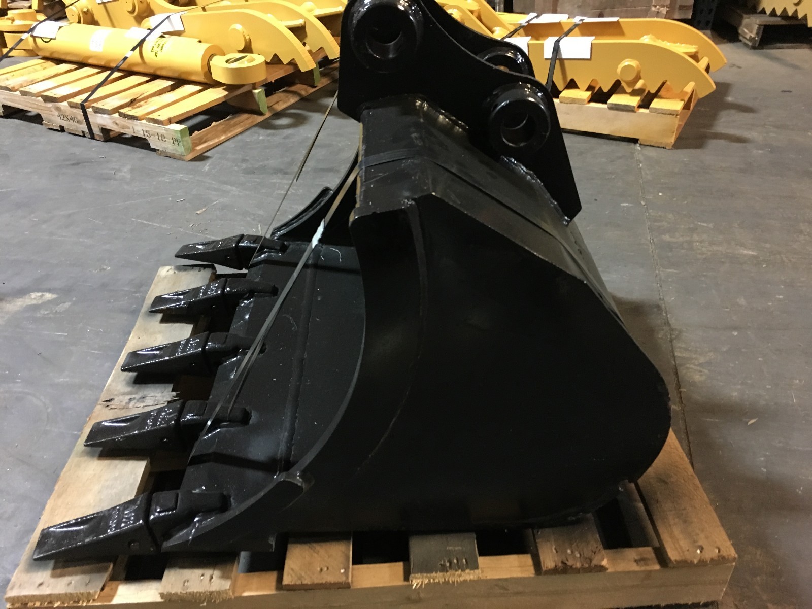 New 30" Takeuchi TB240 Heavy Duty Excavator Bucket | eBay