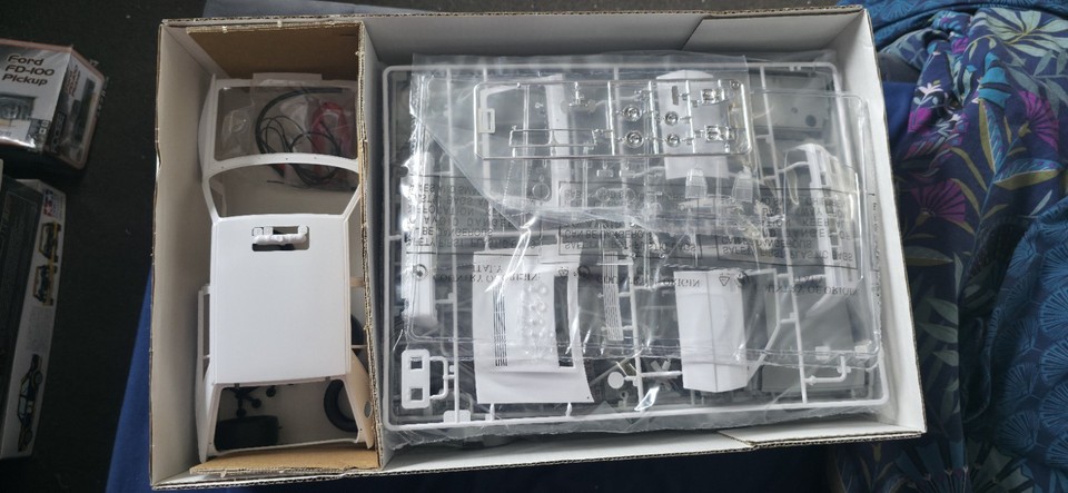 Italeri Lancia Delta HF Integrale Racing Car Model Kit 16V Scale 1:12 ...