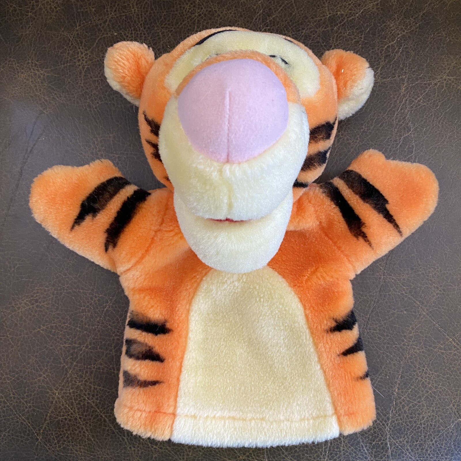 Mattel Arcotoys Tigger Plush Hand Puppet Disney Winnie the Pooh ...