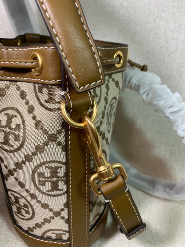 NEW Tory Burch T Monogram Hazelnut Jacquard Drawstring Crossbody/Bucket Bag | eBay