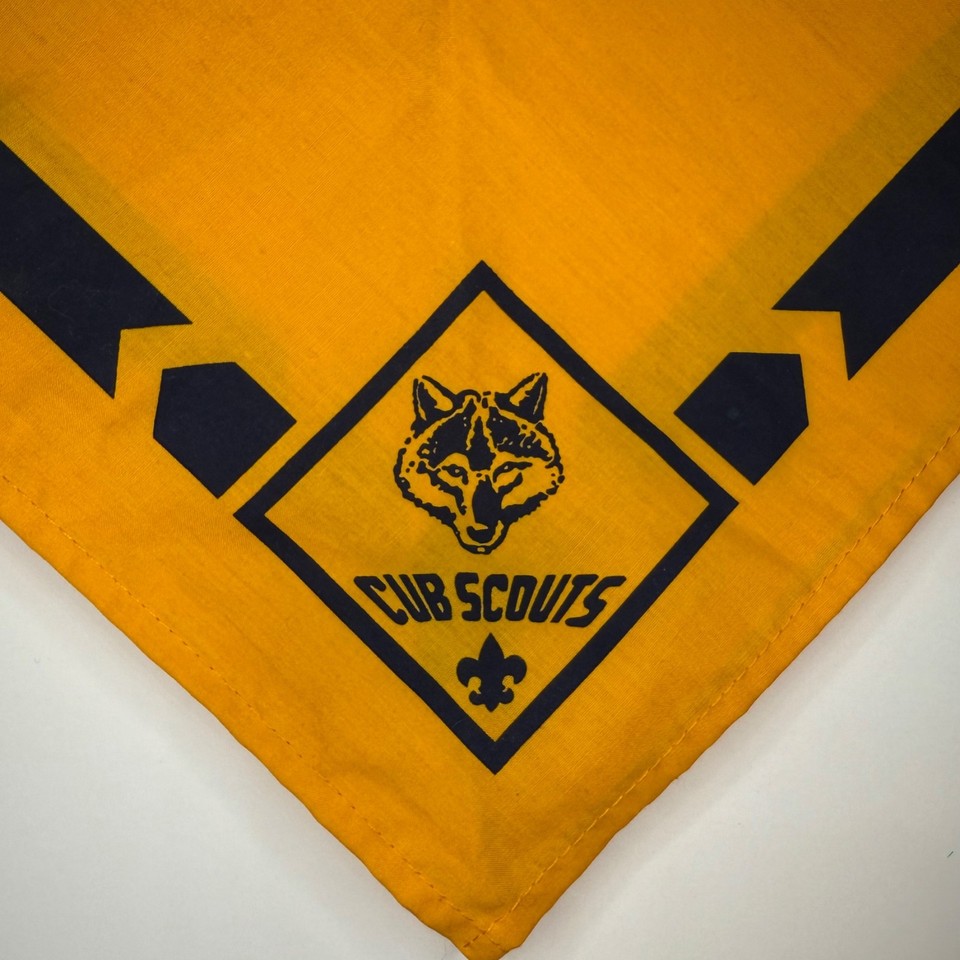 Cub Scouts Neckerchief Wolf Gold | eBay