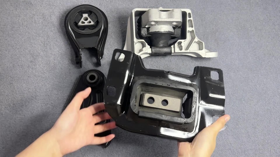 Engine Motor Mounts & Auto. Trans. Mount 4Pcs Set for Mazda 3 11-13 L4 ...