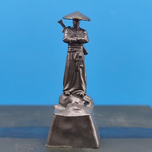 Miniature Metal Ronin Figurine - Japanese Samurai Swordsman Statue | eBay