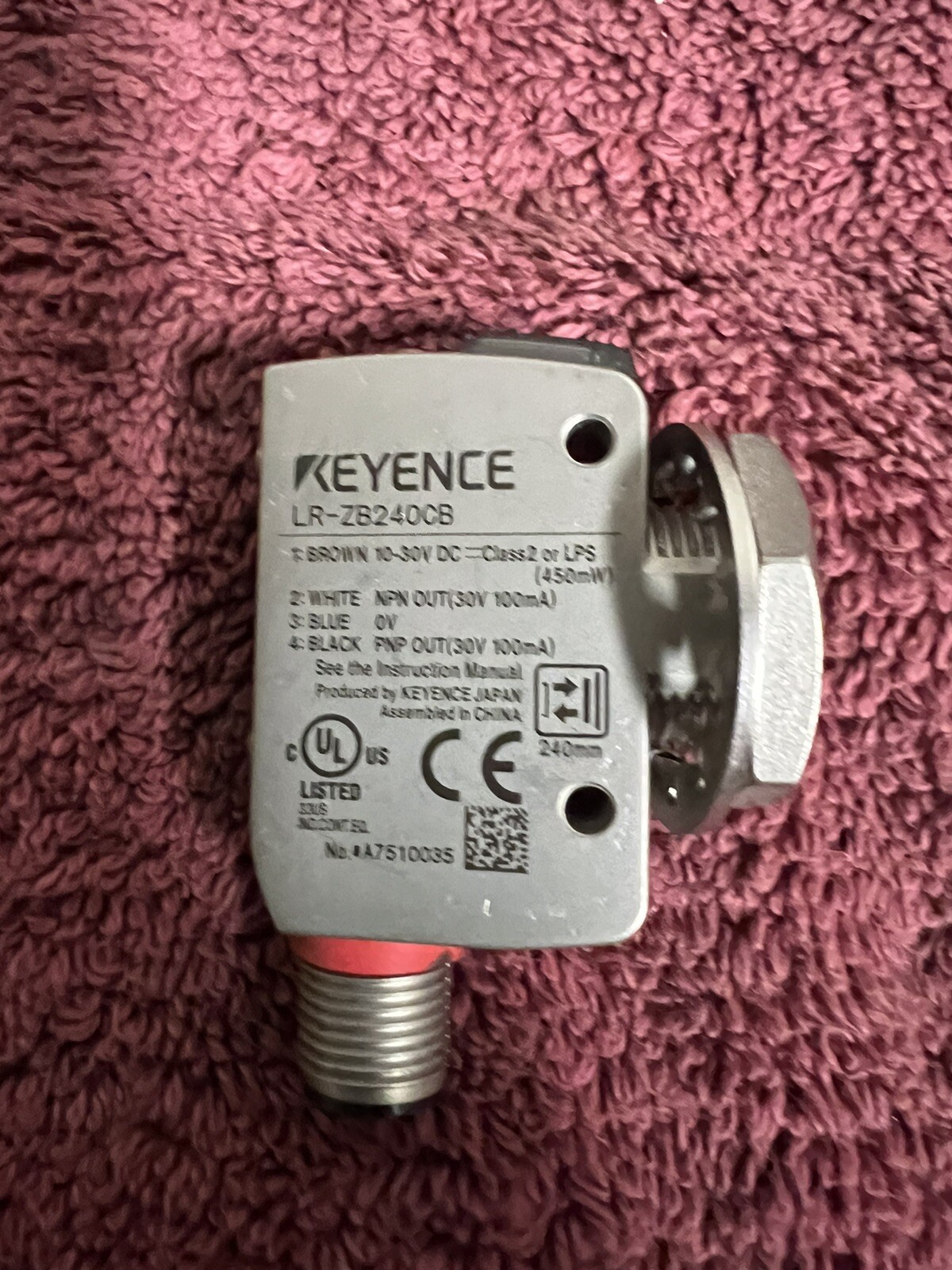 KEIENCE LR-ZB240CB Laser Sensor. No Box | eBay