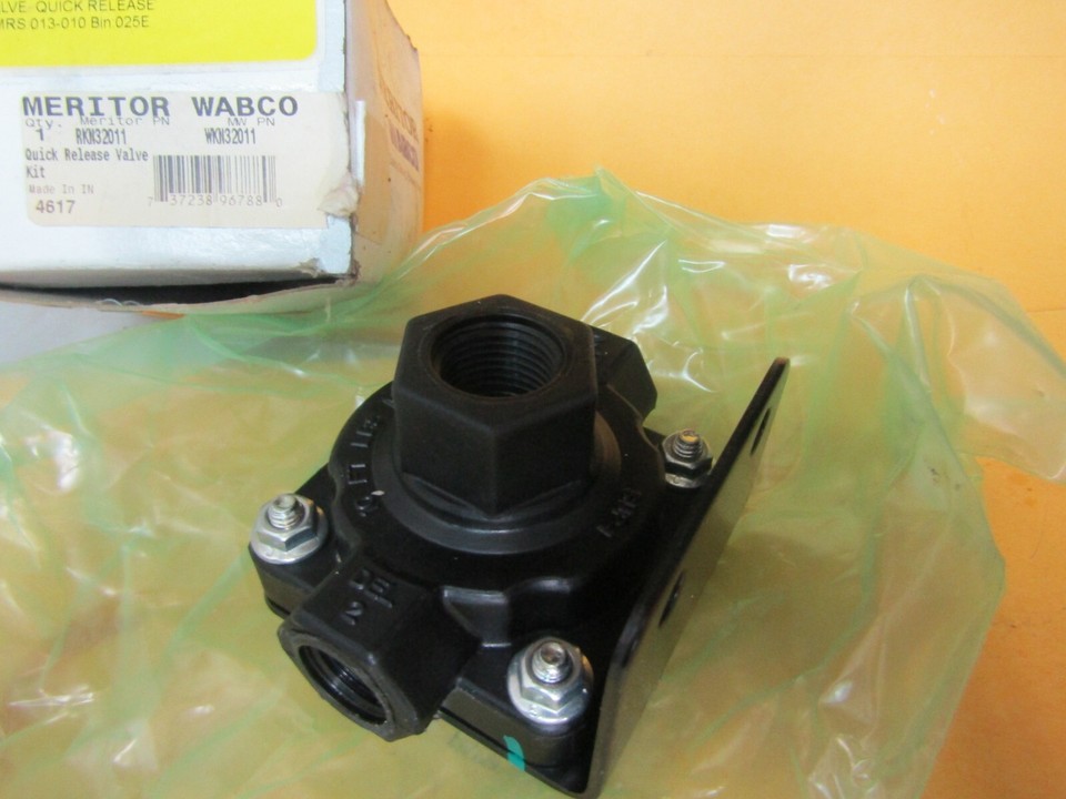 Meritor Wabco 105 QR010 9238990400 Quick Release Valve Kit RKN32011 ...