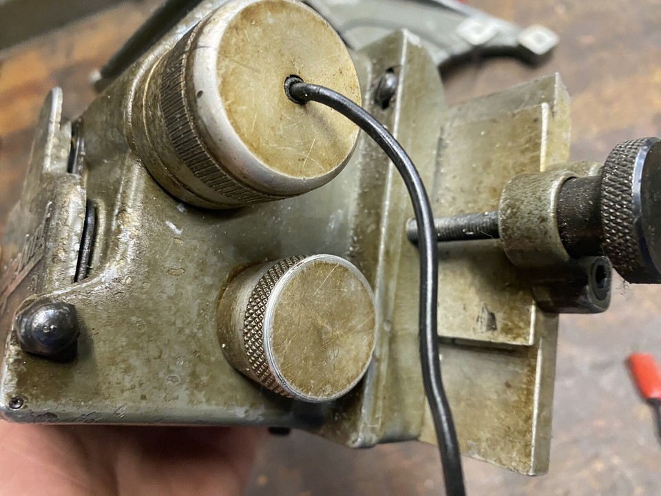 Vintage Bridgeport Milling Machine Optical Measuring System Attachment ...