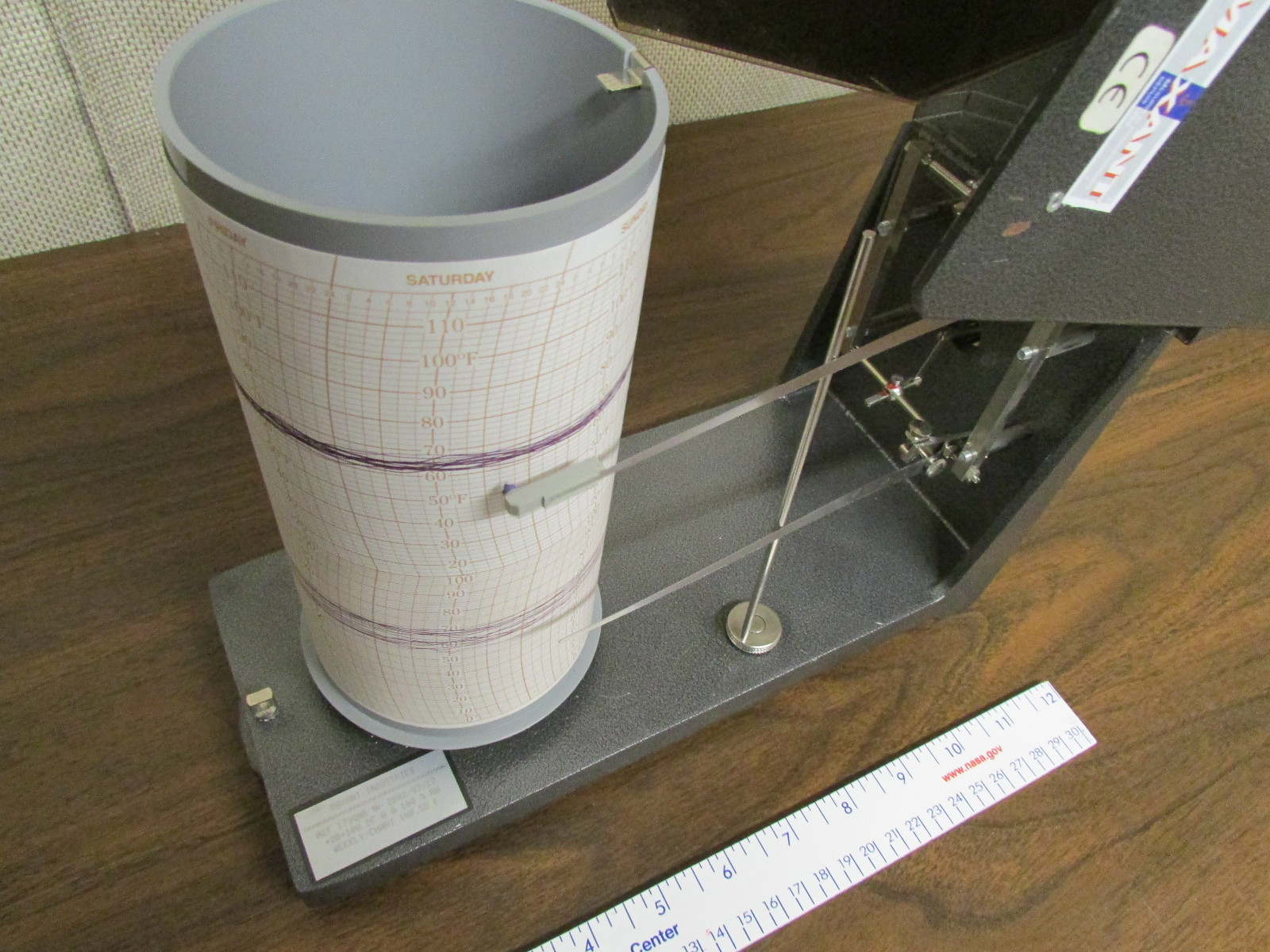 Maxant DePuis 1860 7-Day Battery-Powered Hygrothermograph Chart ...