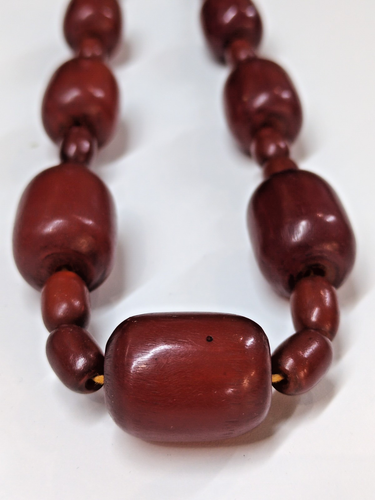 86G VINTAGE LARGE CHUNKY CHERRY RED AMBER BAKELITE BEAD NECKLACE ...