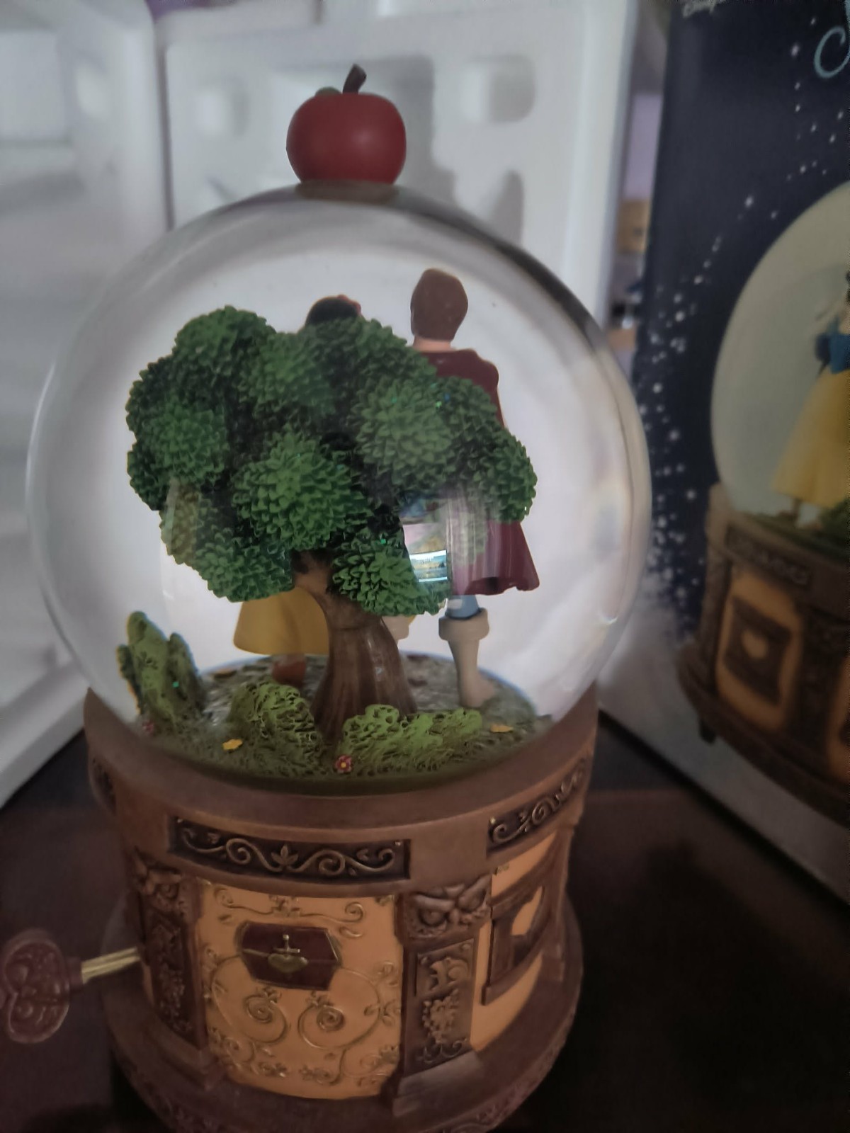Disney Snow White & Prince Someday My Prince will Come Snow Globe ...