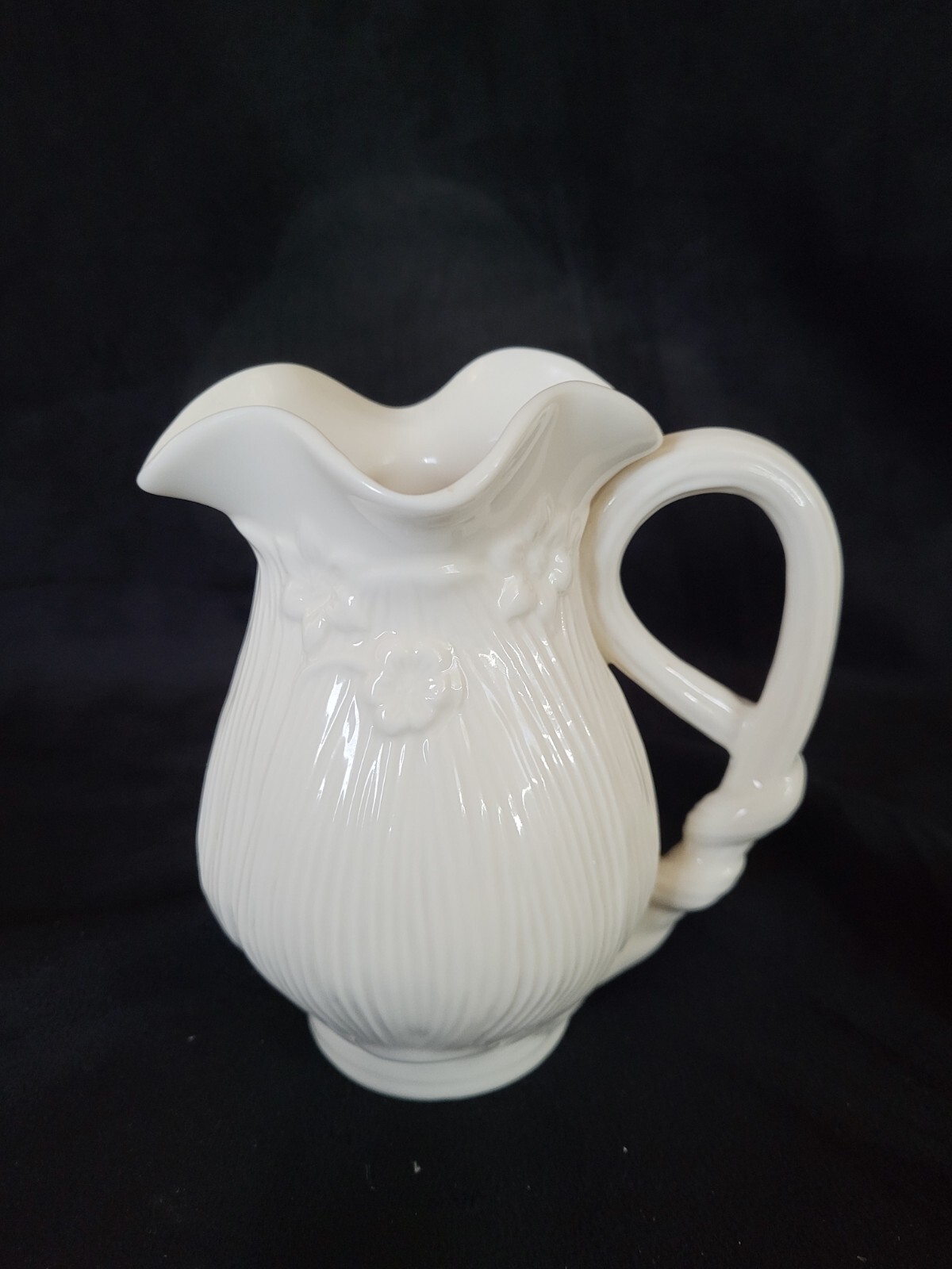 I. Godinger & Co. 6” Creamer Pitcher Ivory Floral Wrap Handle Detail | eBay