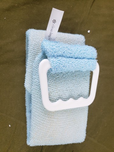 Cleanlogic - Back Scrubber Exfoliating w/ Handles - 1 Ct New | eBay