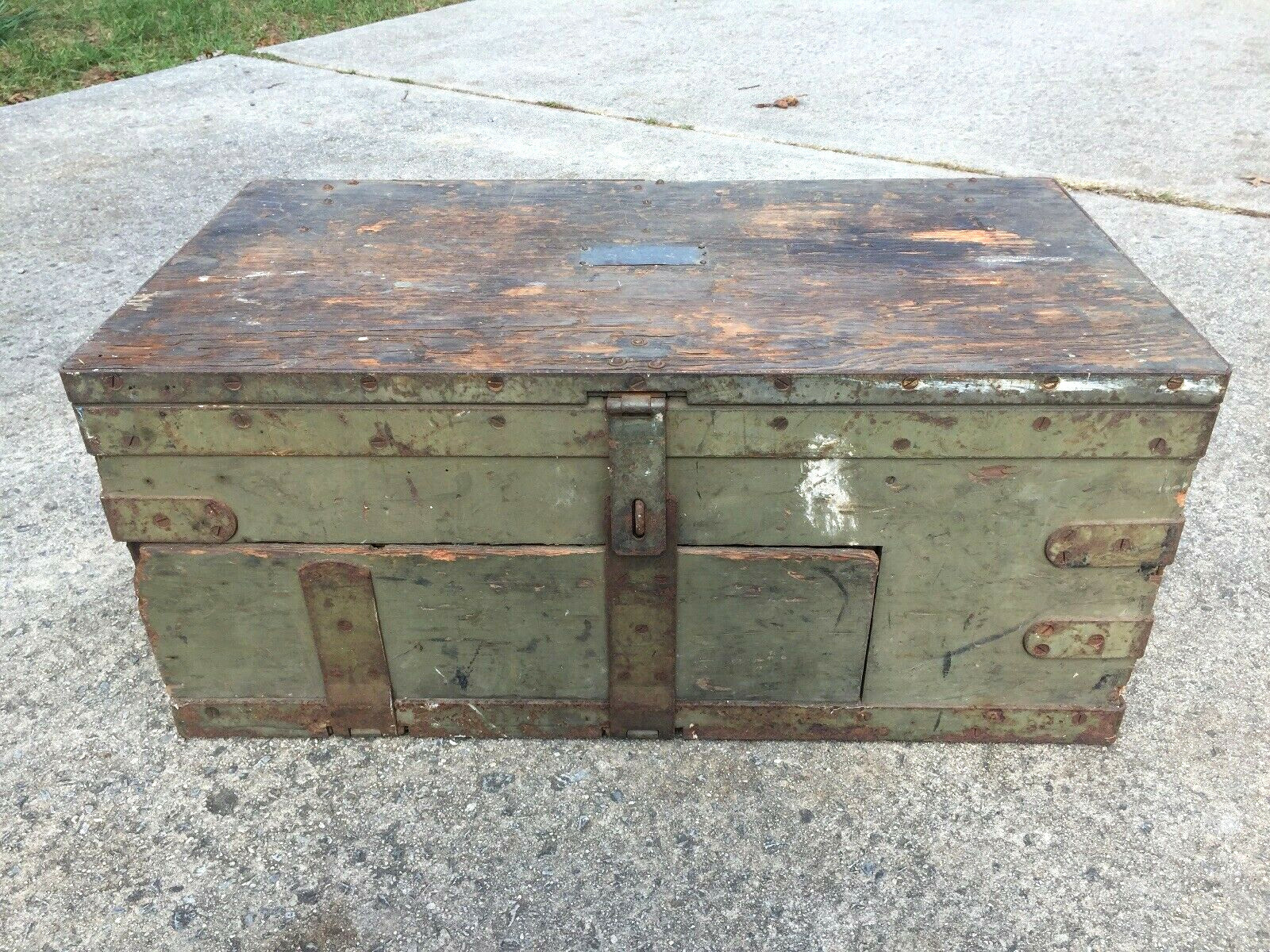 Vintage WWII Military Tool Chest w/ Drawers | Grelly USA