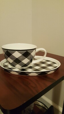 Ciroa Porcelain Plate/Mug Set Mini Bites Black and White Plaid Coffee ...