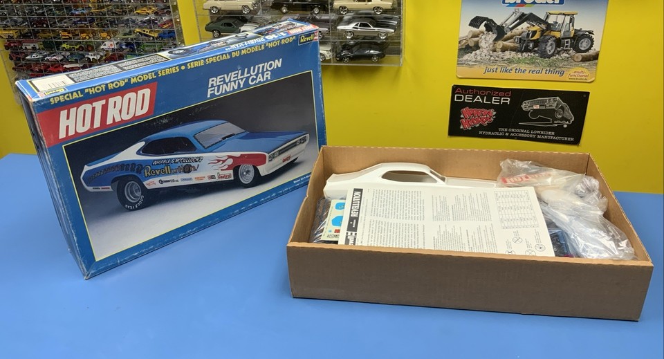Revell Hot Rod 1:16 Scale Revellution Funny Car 1:16 Scale Model Kit ...
