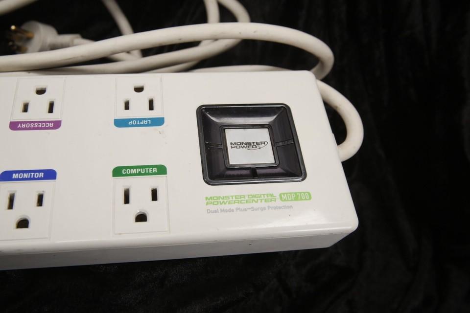 Monster Digital power center, dual mode plus surge protection, MDP 700 ...